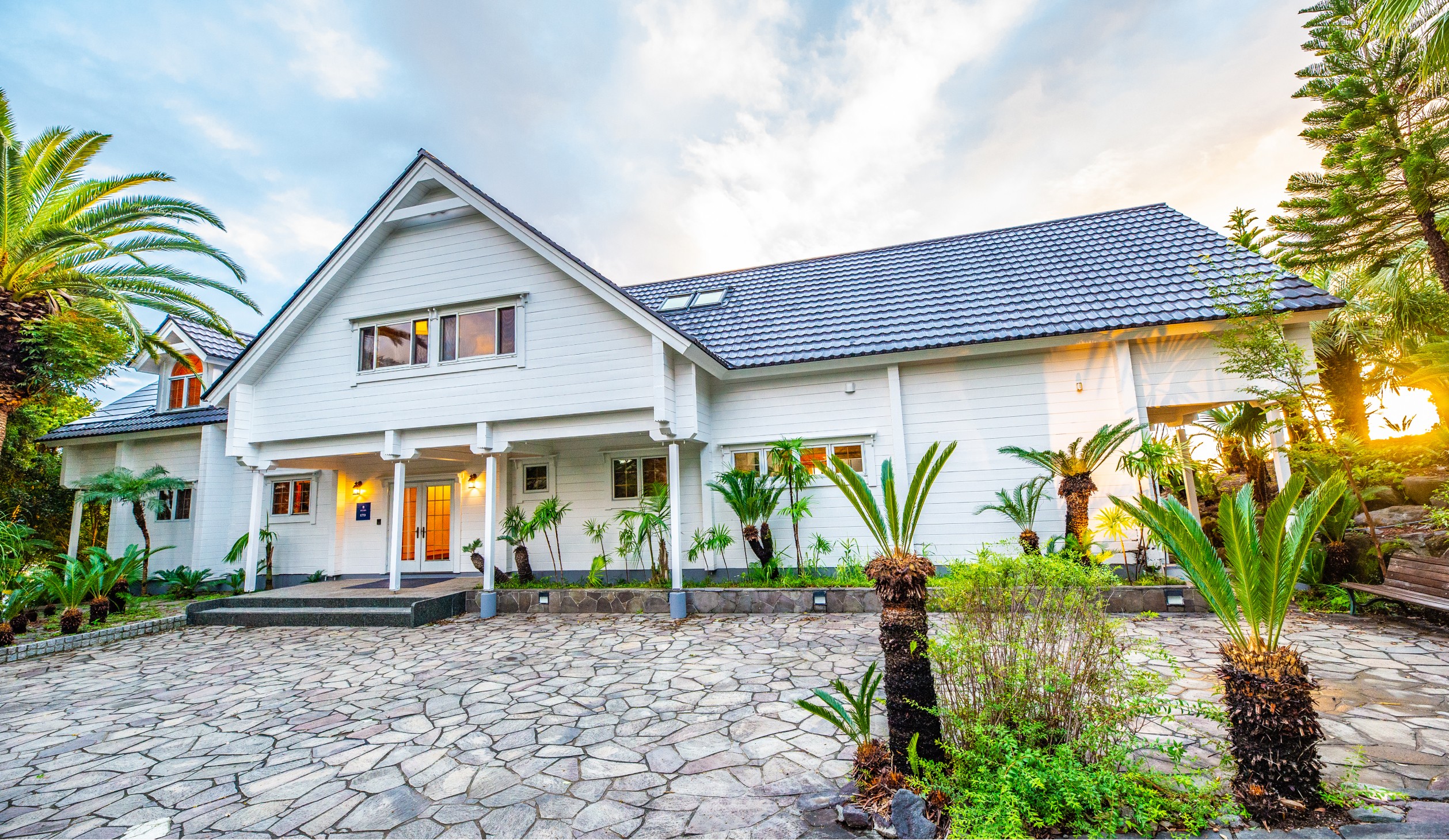 BLUE EDEN 公式ホームページ